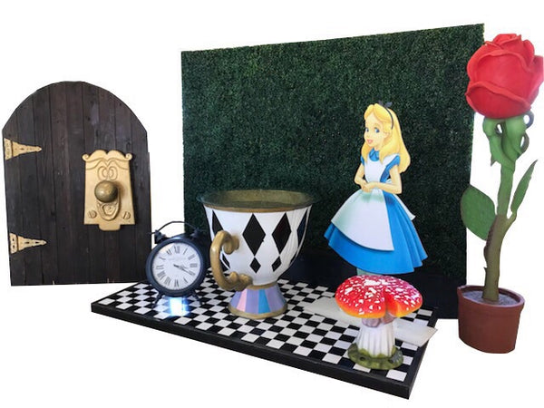 Alice In Wonderland Clock Prop Alice In Wonderland – Party Packs