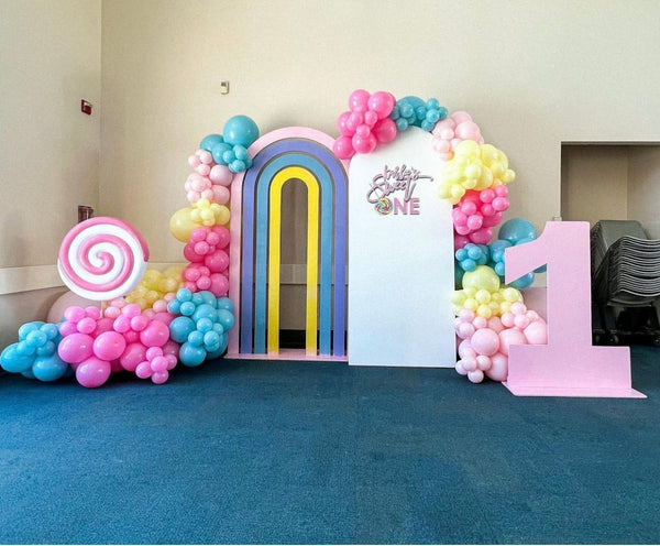 White Round Arch Backdrop – Platinum Prop House, Inc.